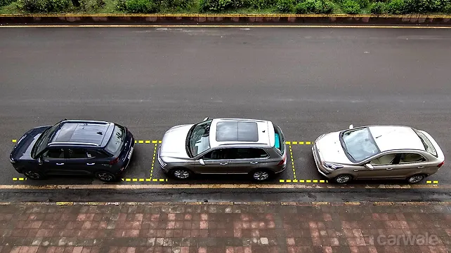 Parking car made easy: How to parallel park in Four Easy Steps - CarWale