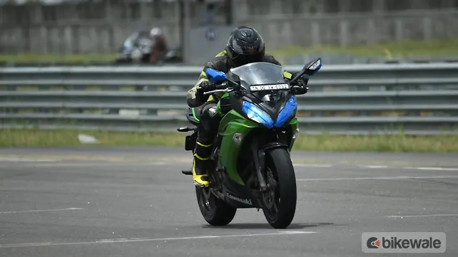 TVS Eurogrip Roadhound Big Bike Tyres: Track Review - BikeWale
