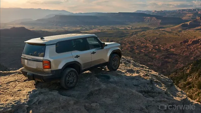 2024 Toyota Land Cruiser Prado image gallery: Exterior at a glance ...