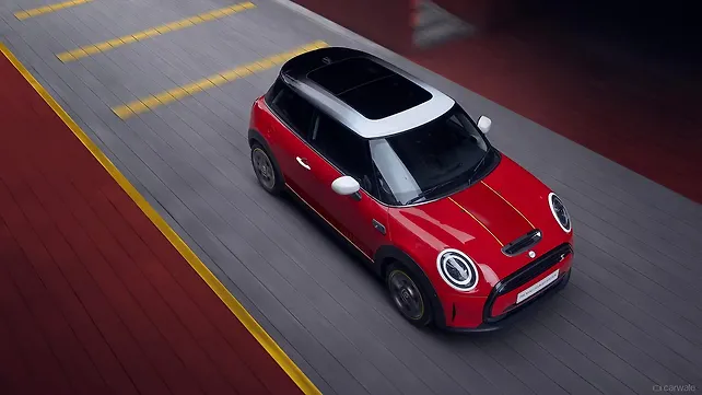 Mini Cooper SE Charged Edition launched; priced at Rs. 55 lakh | CarTrade