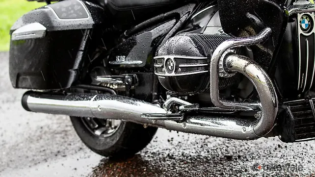 BMW R18 Price - Mileage, Images, Colours | BikeWale