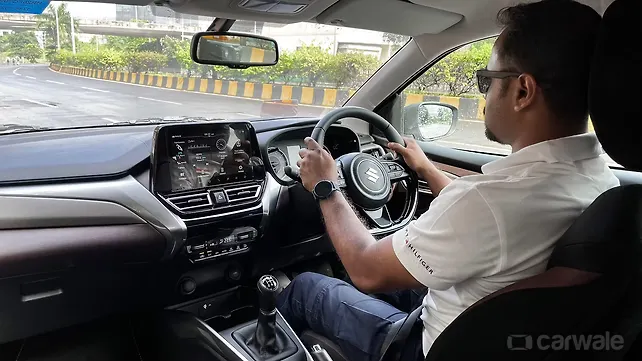 Maruti Fronx Turbo manual real-world mileage tested - CarWale