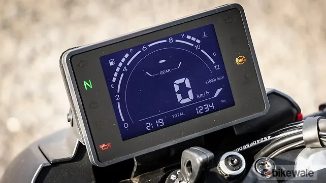 QJ SRK 400: Road Test Review - BikeWale