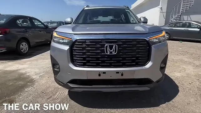 Honda Elevate VX variant reaches dealerships - CarWale