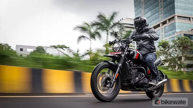 2023 Yezdi Scrambler: Road Test Review - BikeWale