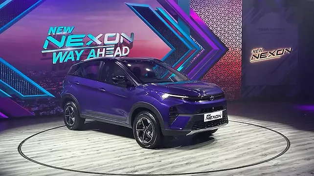 Tata Nexon facelift; Live Updates - CarWale
