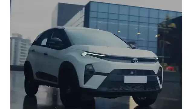 Tata Nexon facelift Smart (base) variant revealed in pictures - CarWale