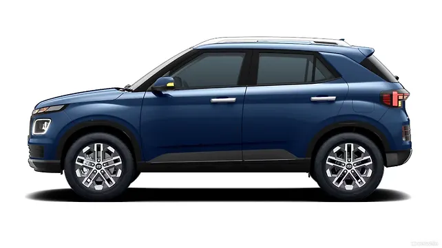 Hyundai Venue facelift waiting period in India stands at up to 30 weeks ...