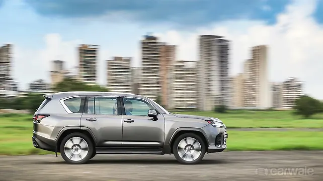 Lexus LX Price - Images, Colours & Reviews - CarWale