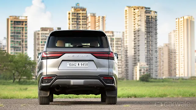 Lexus LX500d 2023 First Drive Review - CarWale