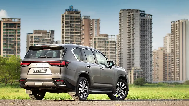 Lexus LX Price - Images, Colours & Reviews - CarWale