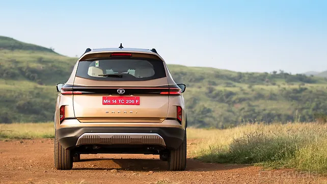 2023 Tata Safari First Drive Review - CarWale