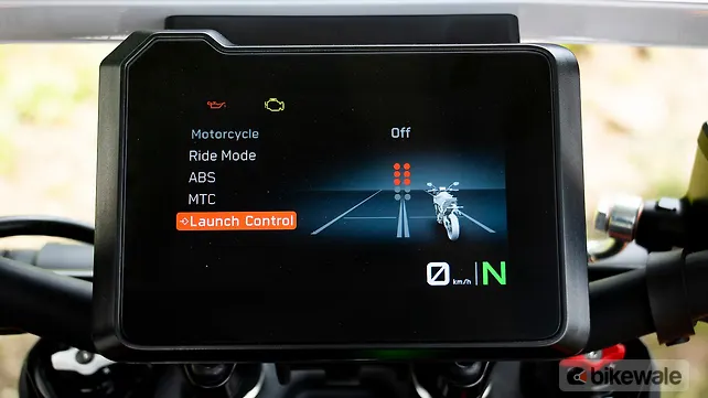 2024 KTM 390 Duke: Road Test Review - BikeWale