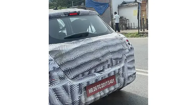 New-gen Maruti Swift starts testing in India - CarWale