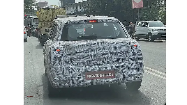 Fourth-gen Maruti Suzuki Swift spied testing in India | CarTrade