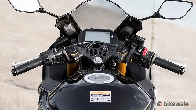 Yamaha YZF-R3: First Ride Review - BikeWale