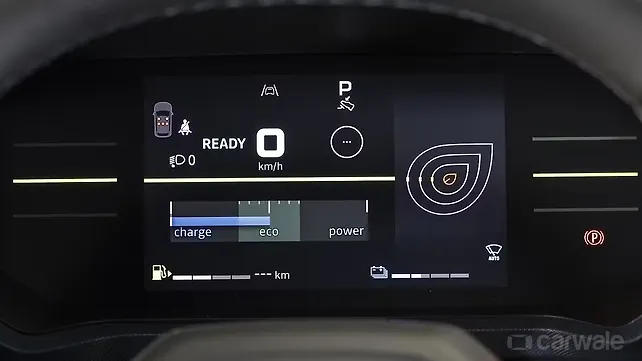 India-bound Renault (Dacia) Duster First look - CarWale