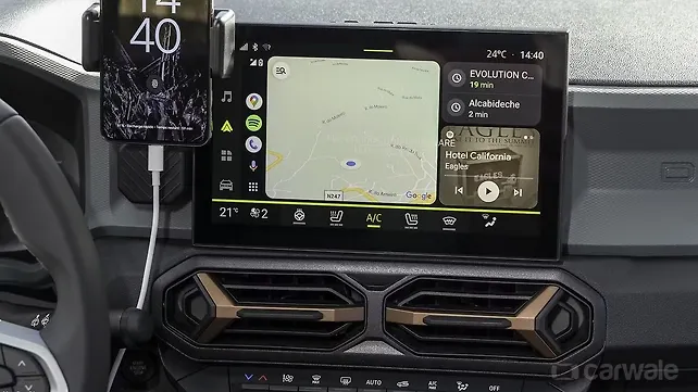 Top 5 interior features of the India-bound Renault (Dacia) Duster - CarWale