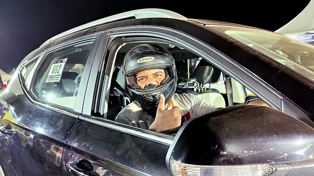 Valley Run 2023: We went drag racing in an EV! - CarWale