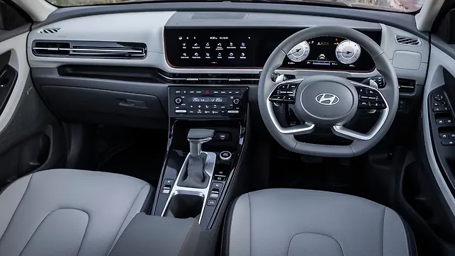 Hyundai Creta facelift driven: Interior photo gallery - CarWale