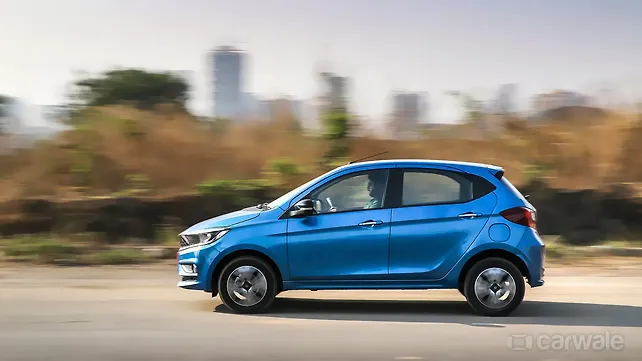 Tata Tiago CNG AMT First Drive Review - CarWale