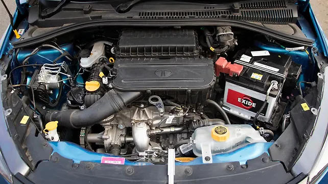 Tata Tiago CNG AMT real-world mileage revealed - CarWale