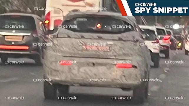 Mahindra XUV300 facelift launch timeline revealed - CarWale