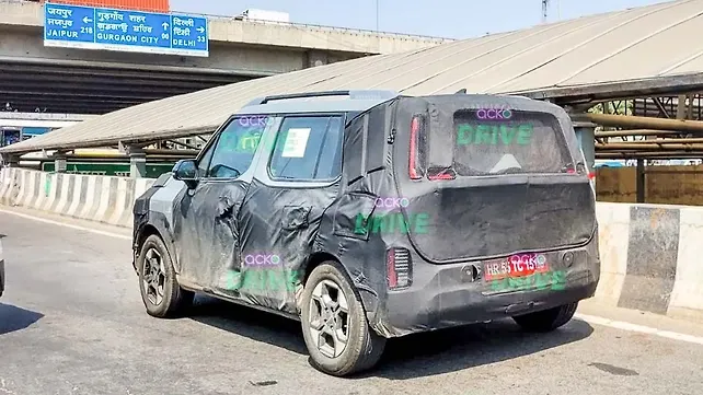 Kia Clavis new spy shots reveal fresh details - CarWale