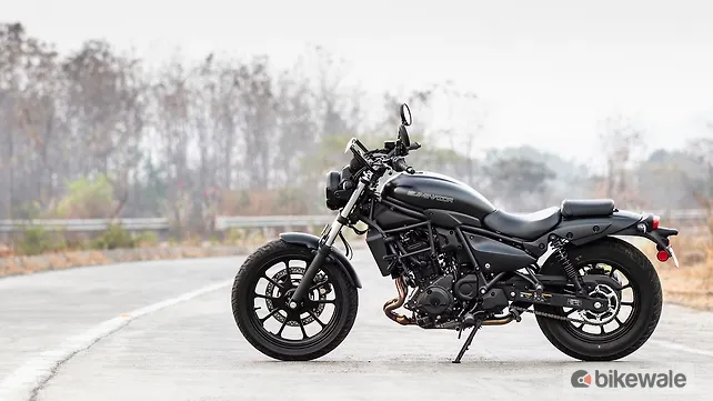 2024 Kawasaki Eliminator: Road Test Review - BikeWale