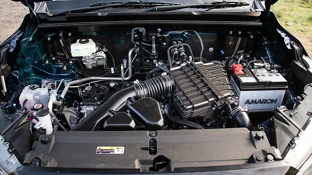 Maruti Invicto real-world mileage revealed - CarWale