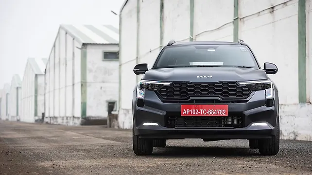 Kia Sonet new variants launched; prices start at Rs. 9.60 lakh - CarWale