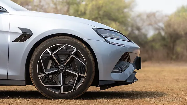 BYD Seal driven: Now in pictures - CarWale