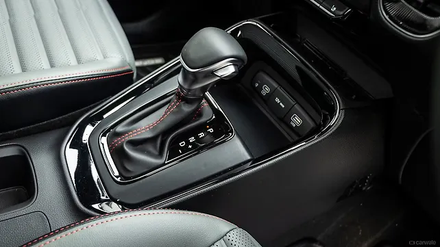 63 per cent of Kia Sonet customers opt for sunroof-equipped variants ...