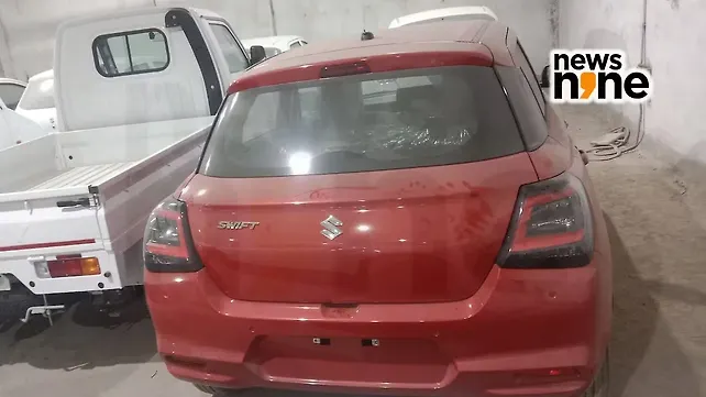 New Maruti Swift red colour in VXi variant spotted ahead of launch ...