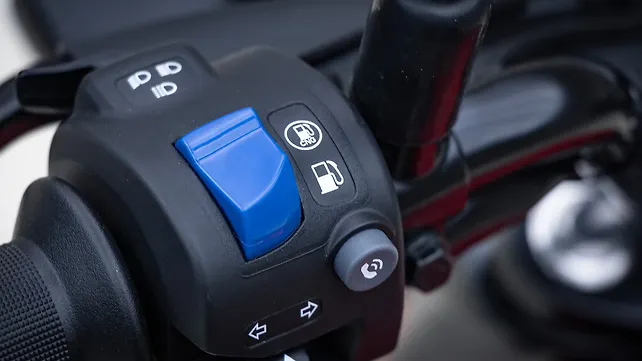 Bajaj Freedom 360 view - BikeWale