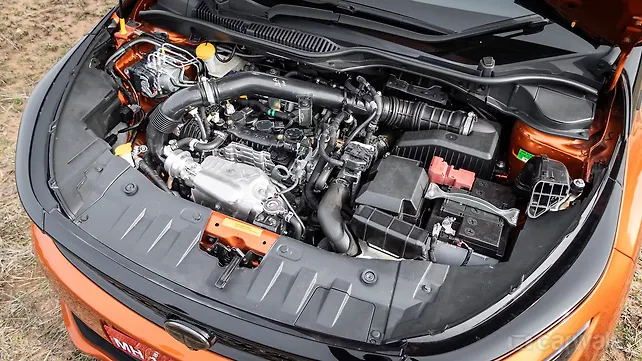 Discontinued Altroz [2020-2025] XZ Plus i-Turbo (S) on road Price ...