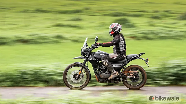 Yezdi Adventure [2024] Price - Mileage, Images, Colours | BikeWale