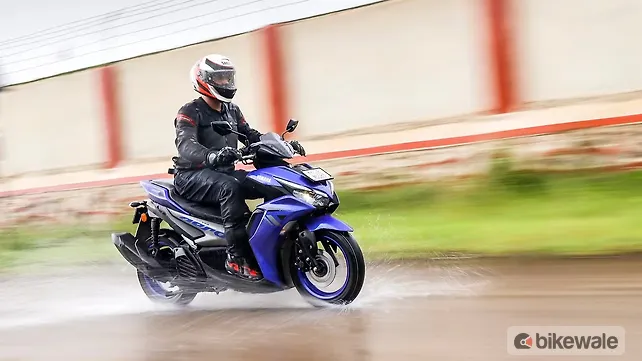 Yamaha Aerox 155 and Aerox 155 Version S Prices Hiked - BikeWale