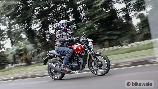 Triumph Speed T4 - First Ride Review - BikeWale