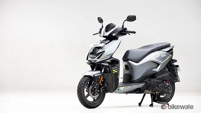 Hero Xoom 110 Price - Mileage, Images, Colours | BikeWale