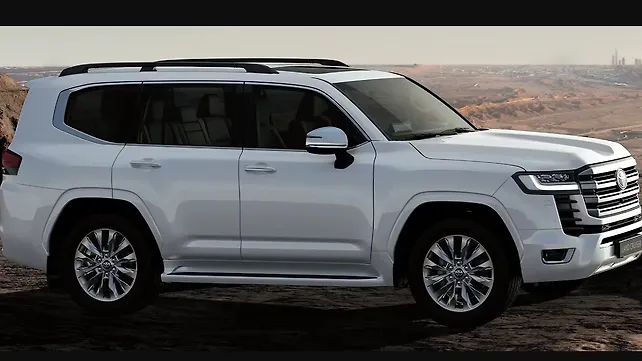 Toyota Land Cruiser Price - Images, Colours & Reviews - CarWale