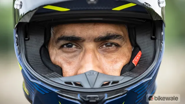 KYT R2R Pro Helmet Review - BikeWale