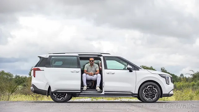 2024 Kia Carnival driven: Now in pictures - CarWale