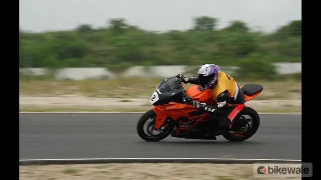 Reise TraceRad tyres: Track Review - BikeWale