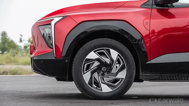 Mahindra XEV 9e driven: Now in pictures - CarWale