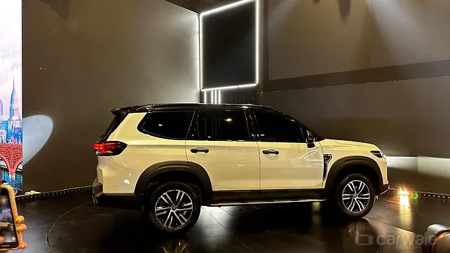 MG Majestor SUV revealed at Bharat Mobility Expo 2025 - CarWale