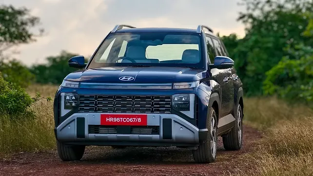Hyundai Venue Price - Images, Colours & Reviews - CarWale