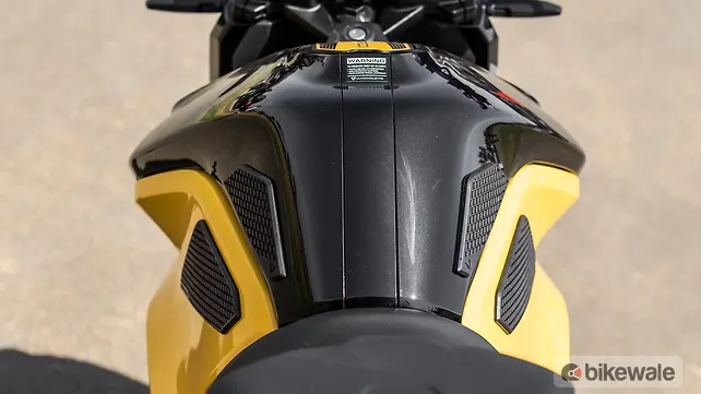 Ultraviolette F77 Super Street: First Ride Review - BikeWale