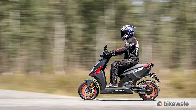 2025 Simple One electric scooter: First Ride Review - BikeWale