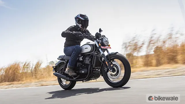 Jawa 42 FJ: Track Ride Review - BikeWale